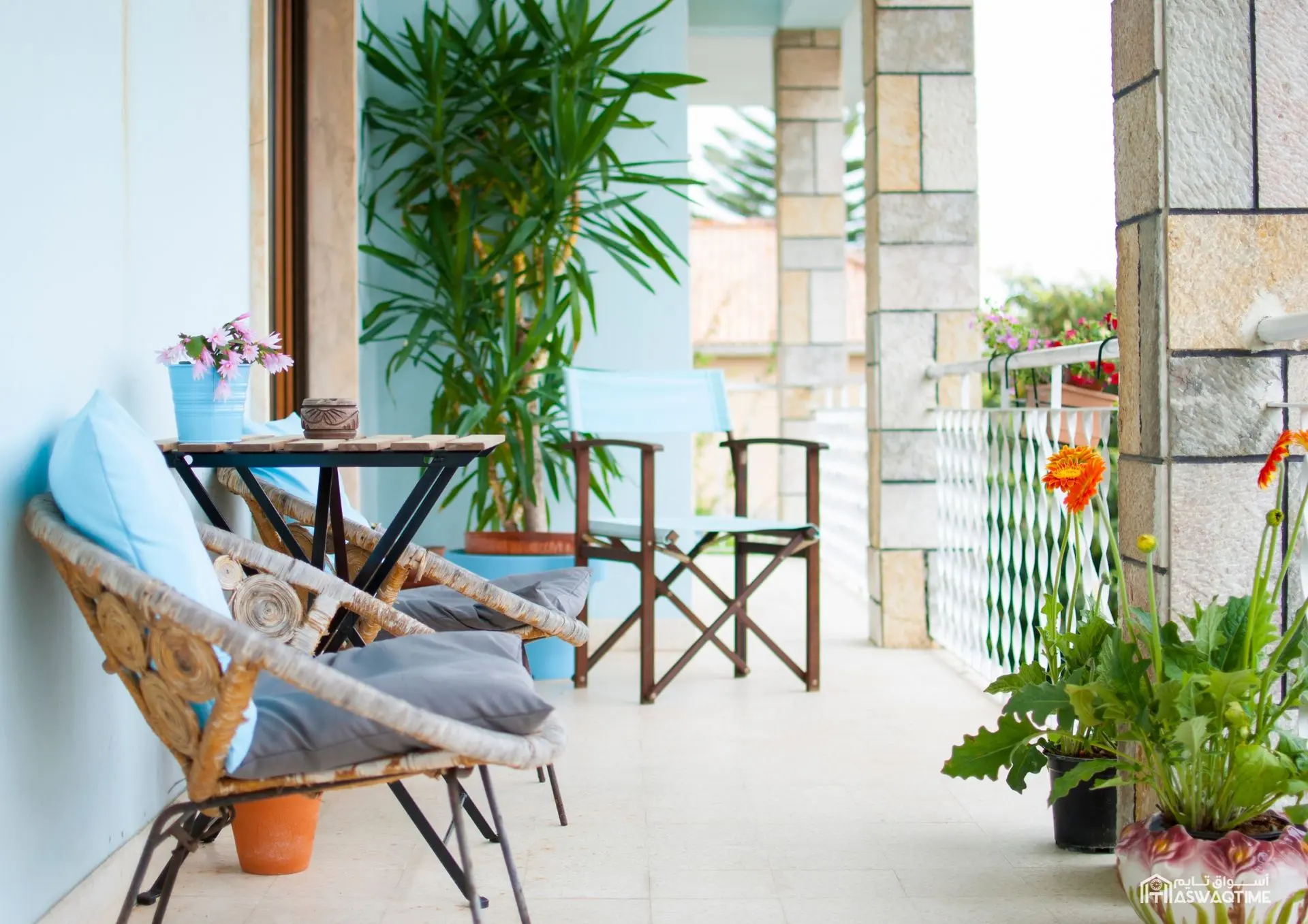 Steps to Turn Your Balcony into a Relaxing Summer Space | ASWAQTIME